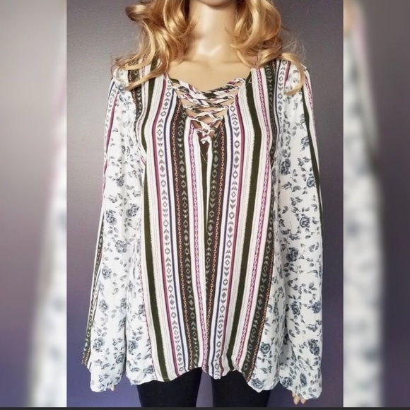 entro | Tops | Entro Floral Striped Cage Front Bell Sleeve Blouse ...